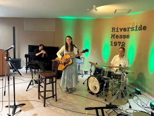 Welcome, Erica! 留学生Ericaさんが体験！日本の「贈る文化」に触れて。 | 株式会社アデリー